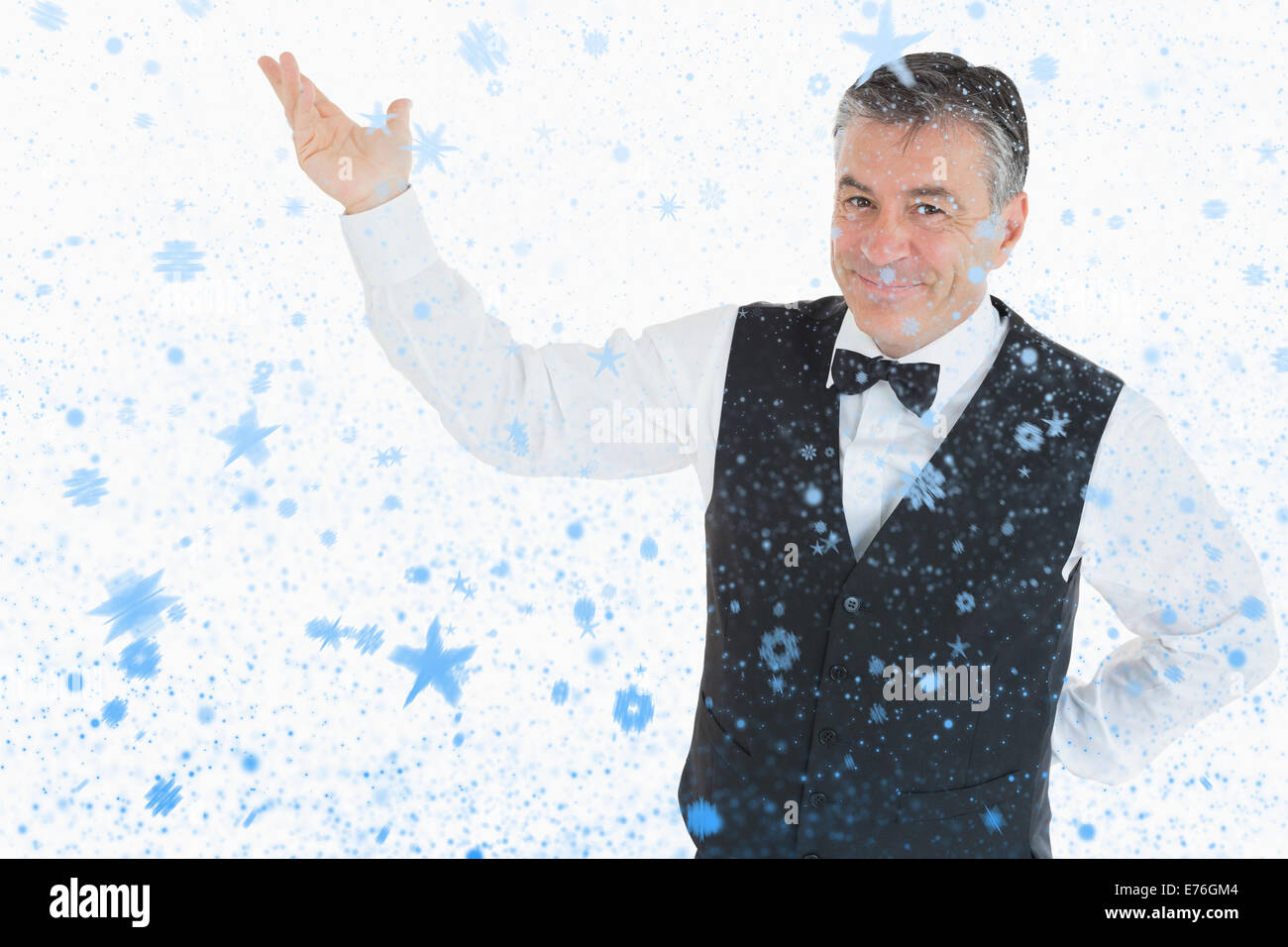 Man pointing hi-res stock photography and images - Alamy