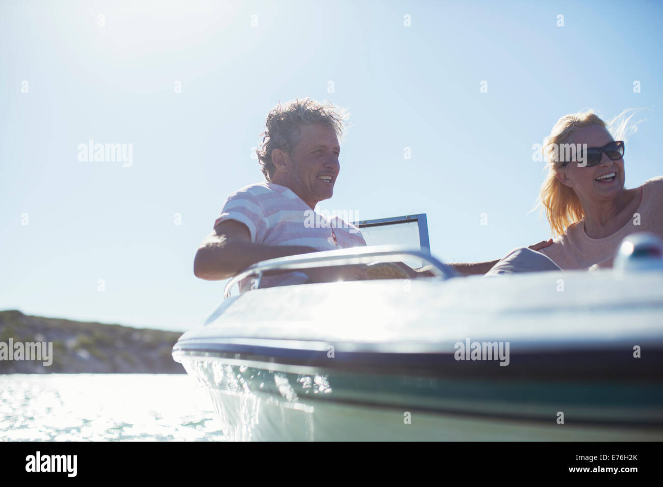Mature couple sailing hi-res stock photography and images - Alamy