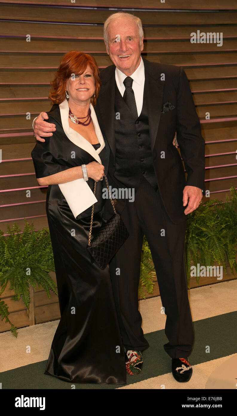 Celebrities attend 2014 Vanity Fair Oscar Party at Sunset Plaza ...