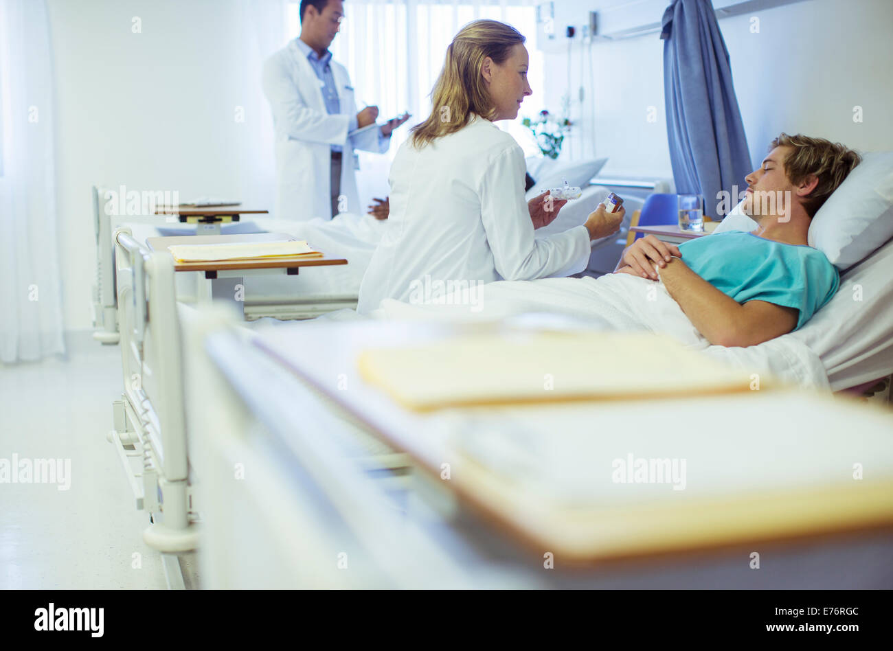 General practitioner patient in hi-res stock photography and images - Alamy