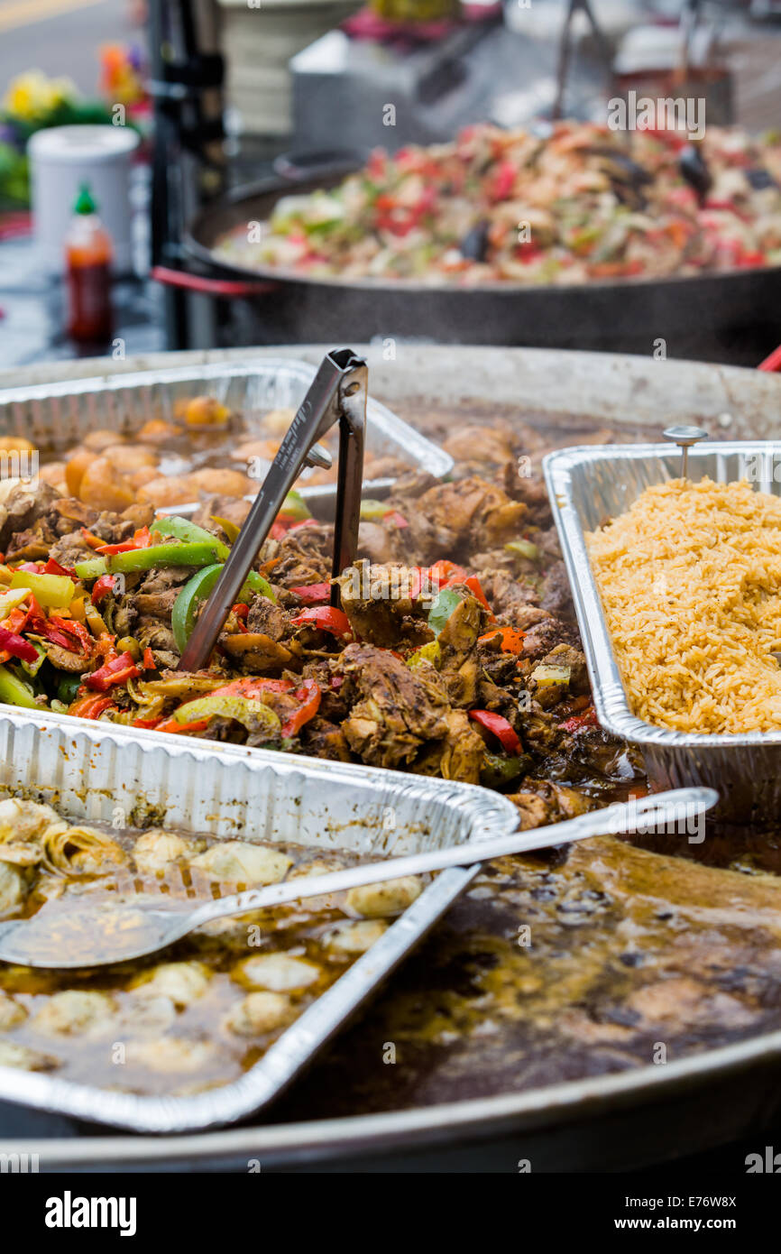 Cooking traditional Italian food in large quantaty for big party Stock ...