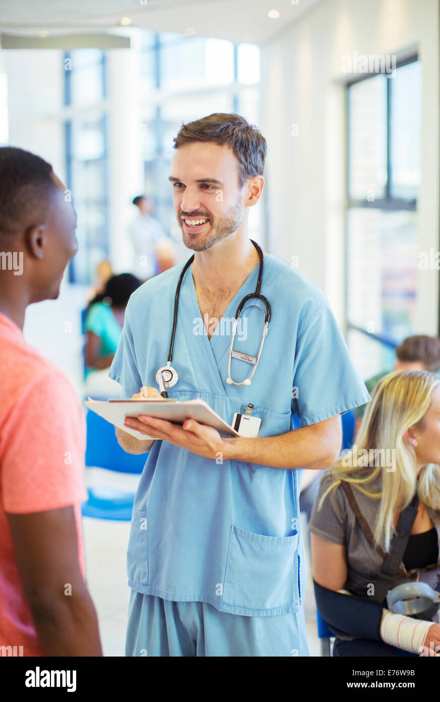 African american medical worker talking hi-res stock photography and ...