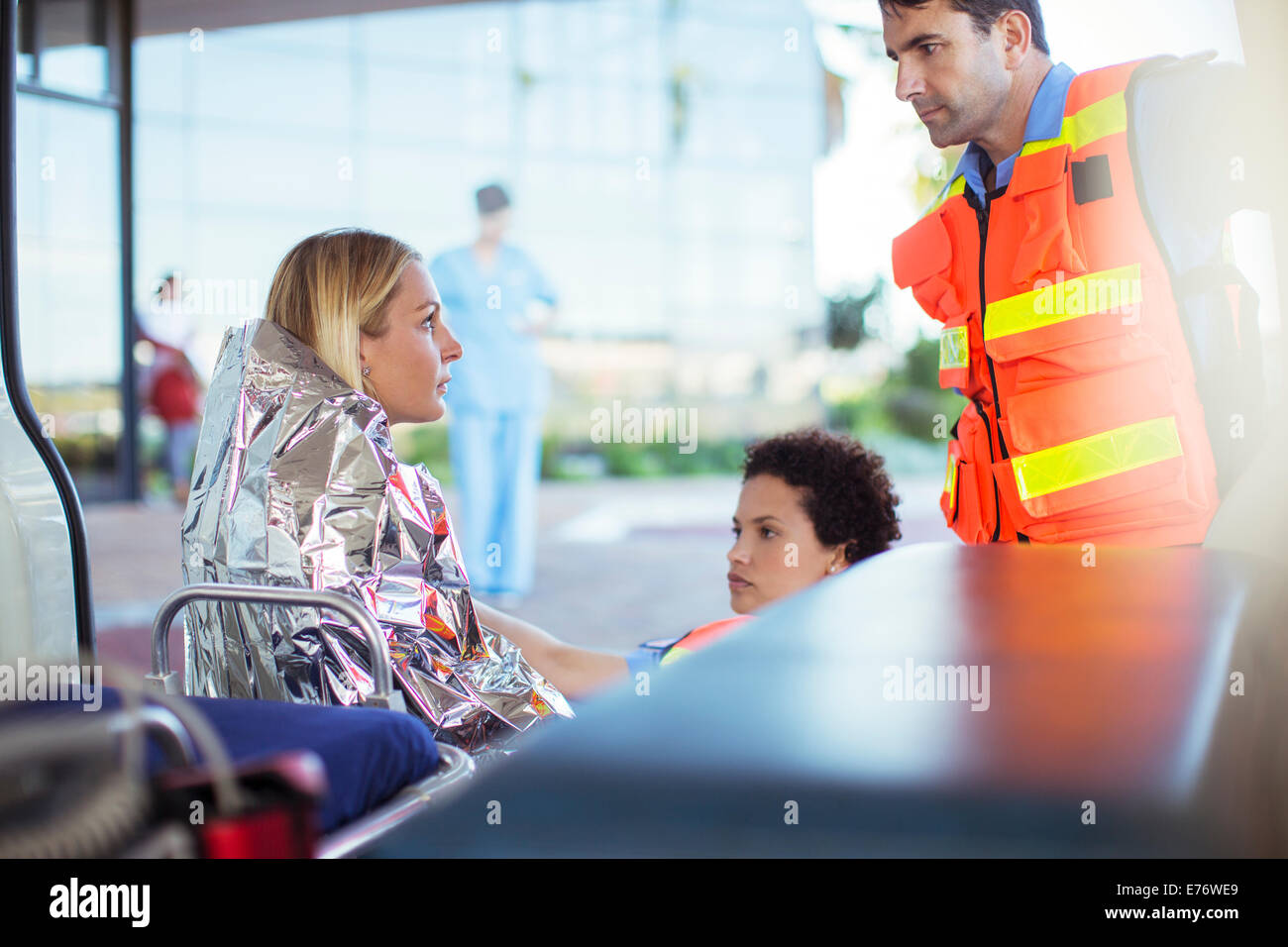 Ambulance Blanket Stock Photos & Ambulance Blanket Stock Images - Alamy
