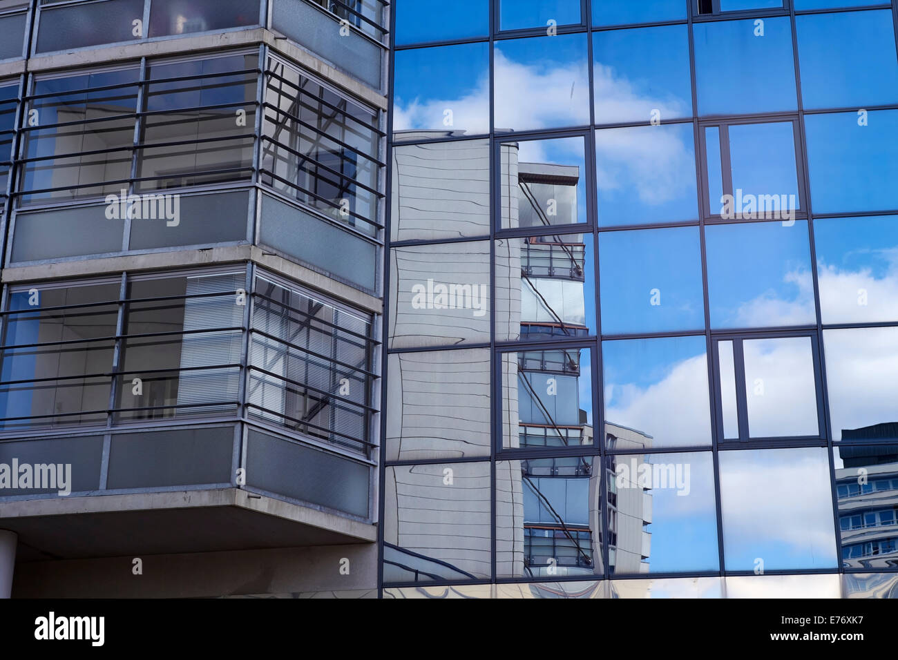 Reflection on the windows hi-res stock photography and images - Alamy