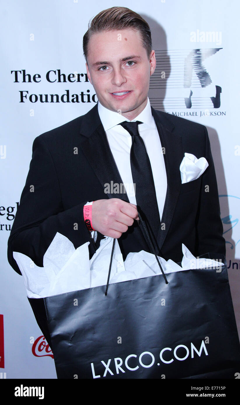 The 15th Annual Children Uniting Nations Gala held at Warner Bros ...