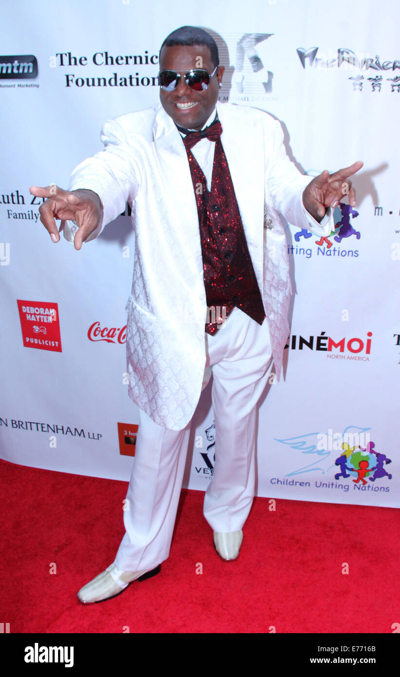 Children uniting nations hi-res stock photography and images - Alamy