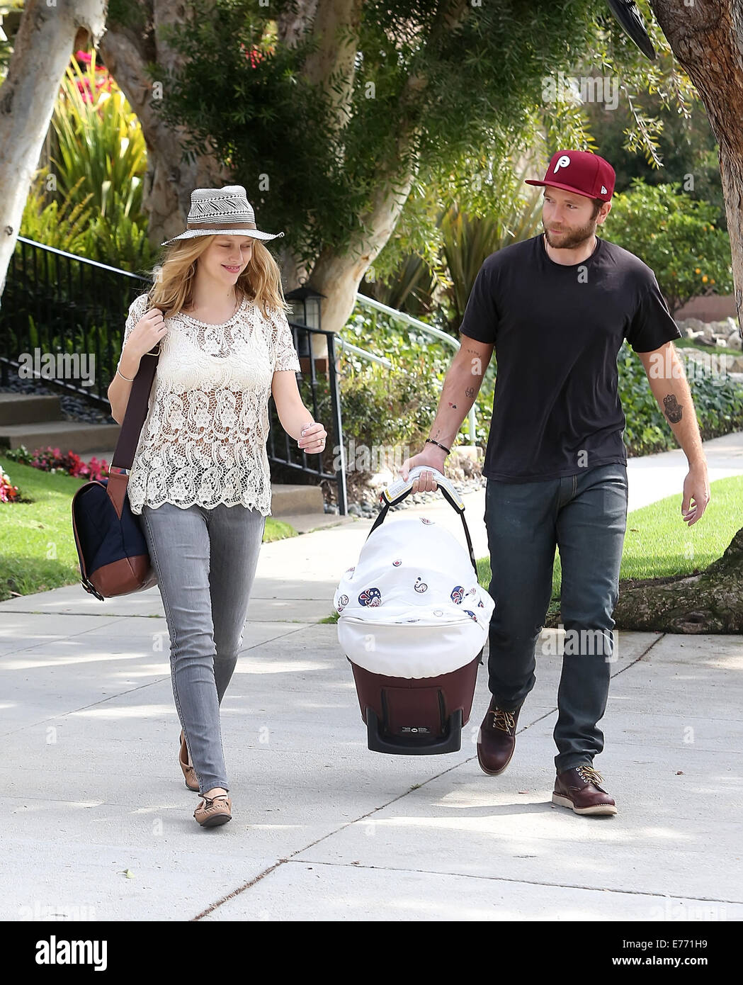 Teresa Palmer and husband Mark Webber take newborn son Bodhi to a ...