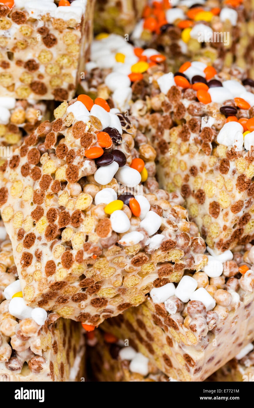 Traditional Italian cookies in large quantaty on display Stock Photo ...