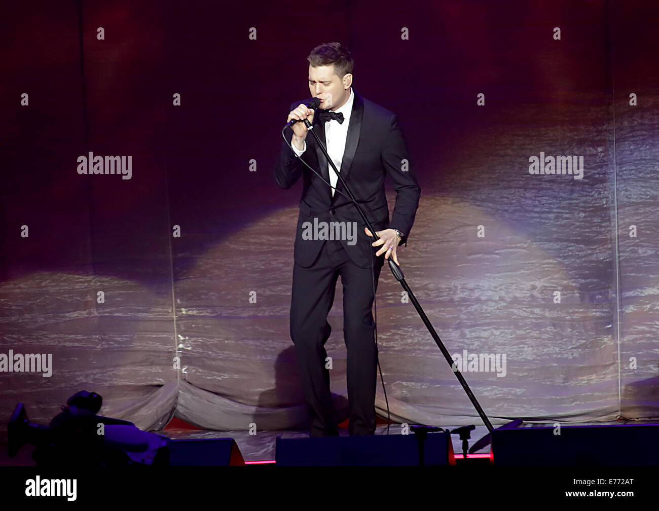 Michael Buble performing live on stage at the Manchester Phones4You ...