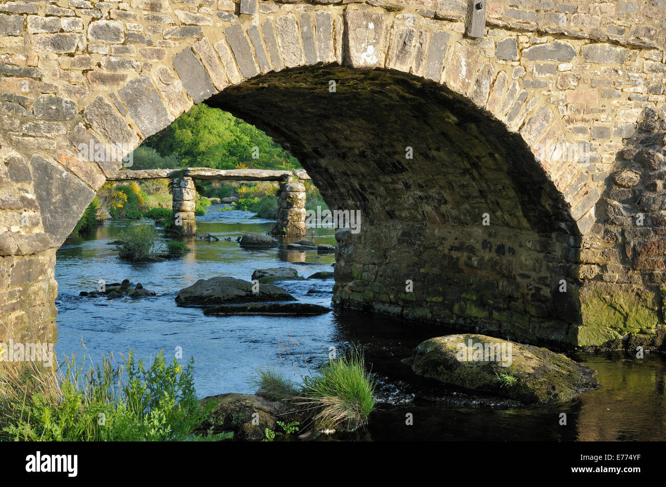 Stone clapper bridge at postbridge hi-res stock photography and images ...