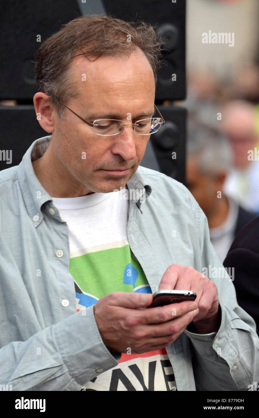 Labour mp andy slaughter hi-res stock photography and images - Alamy