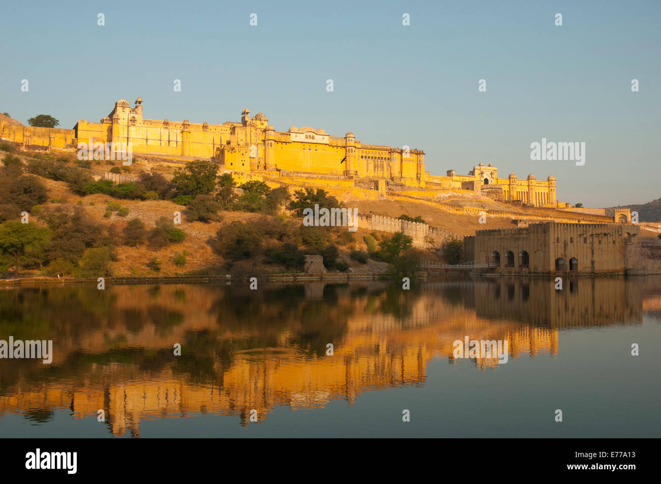 Reflection in water lake maota hi-res stock photography and images - Alamy
