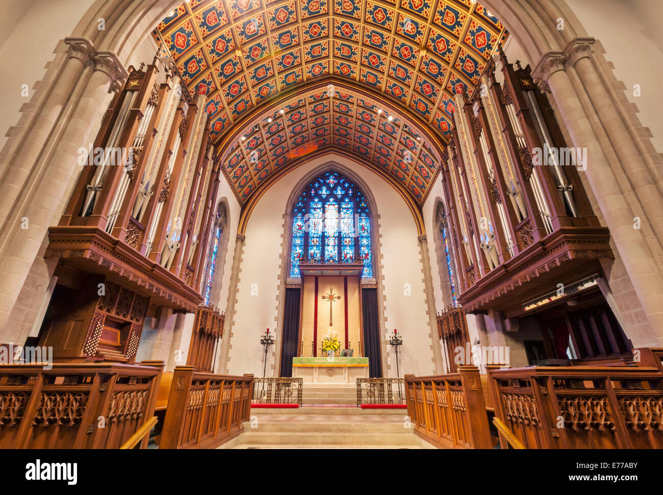 Pipe organ church hi-res stock photography and images - Alamy