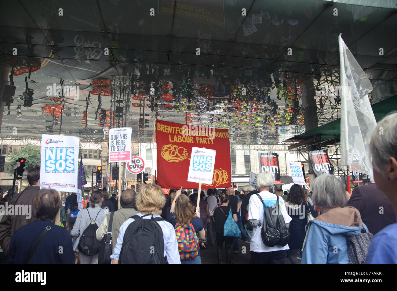 Save our nhs london hi-res stock photography and images - Alamy
