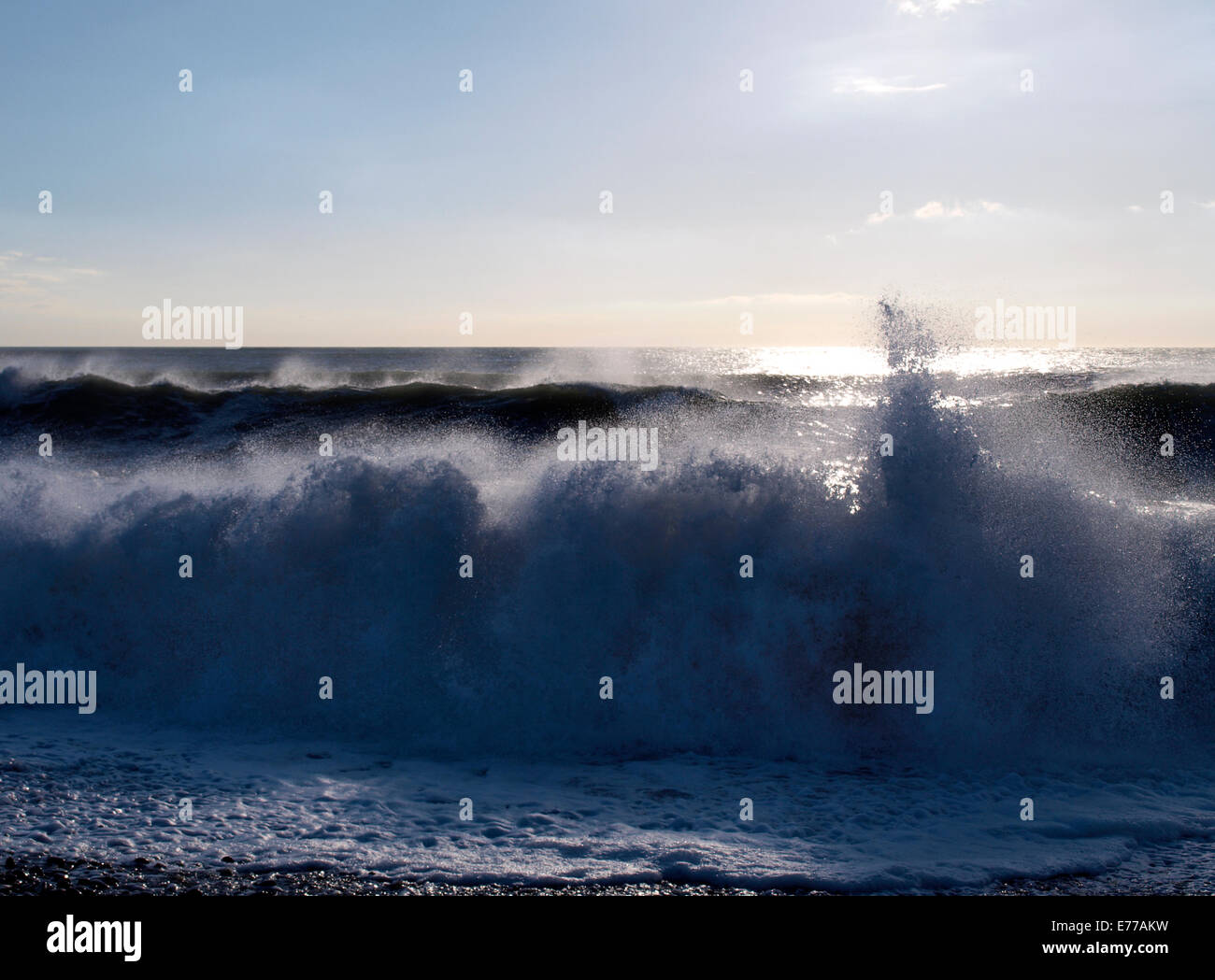 Pm waves hi-res stock photography and images - Alamy