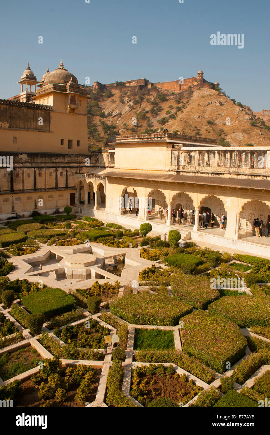 Garden in the Mughal style, Third Courtyard, Amber Fort, Jaipur ...