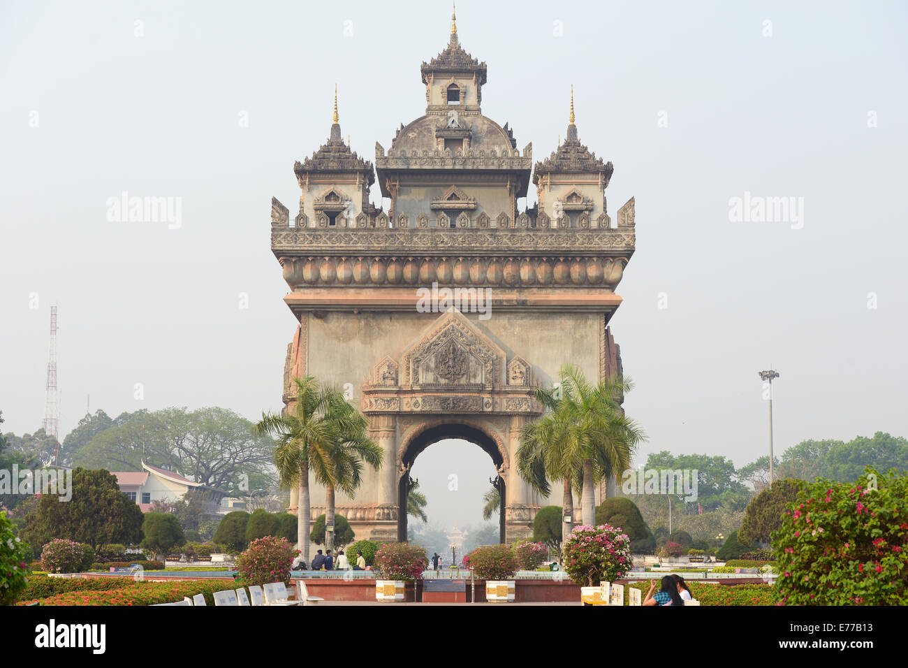Patuxai, triumf arch in Vientiane, Laos Stock Photo - Alamy
