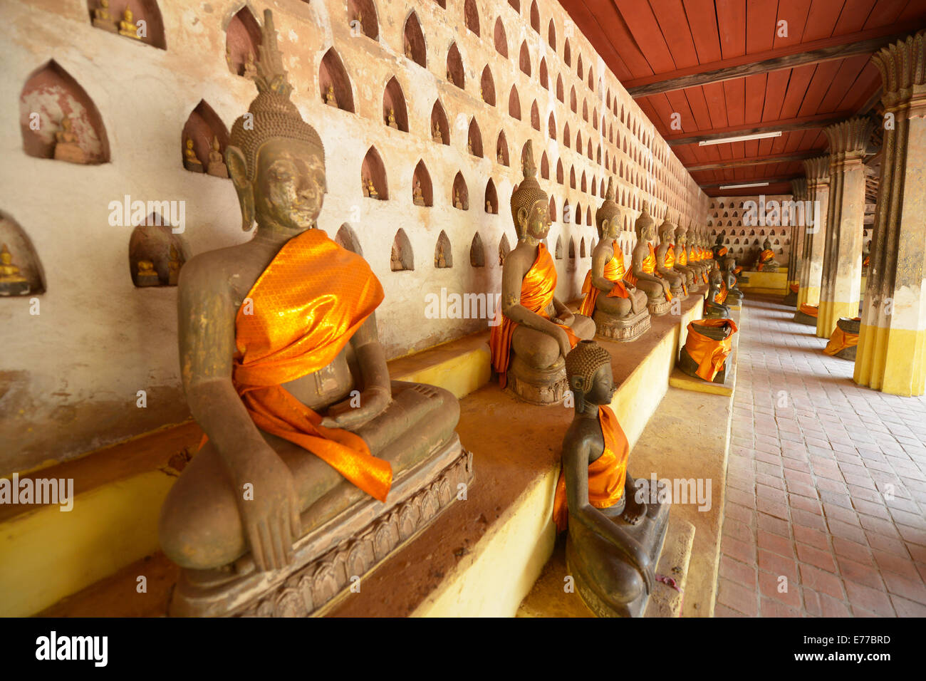 Buddhas at Wat Si Saket, Vientiane, Laos Stock Photo - Alamy
