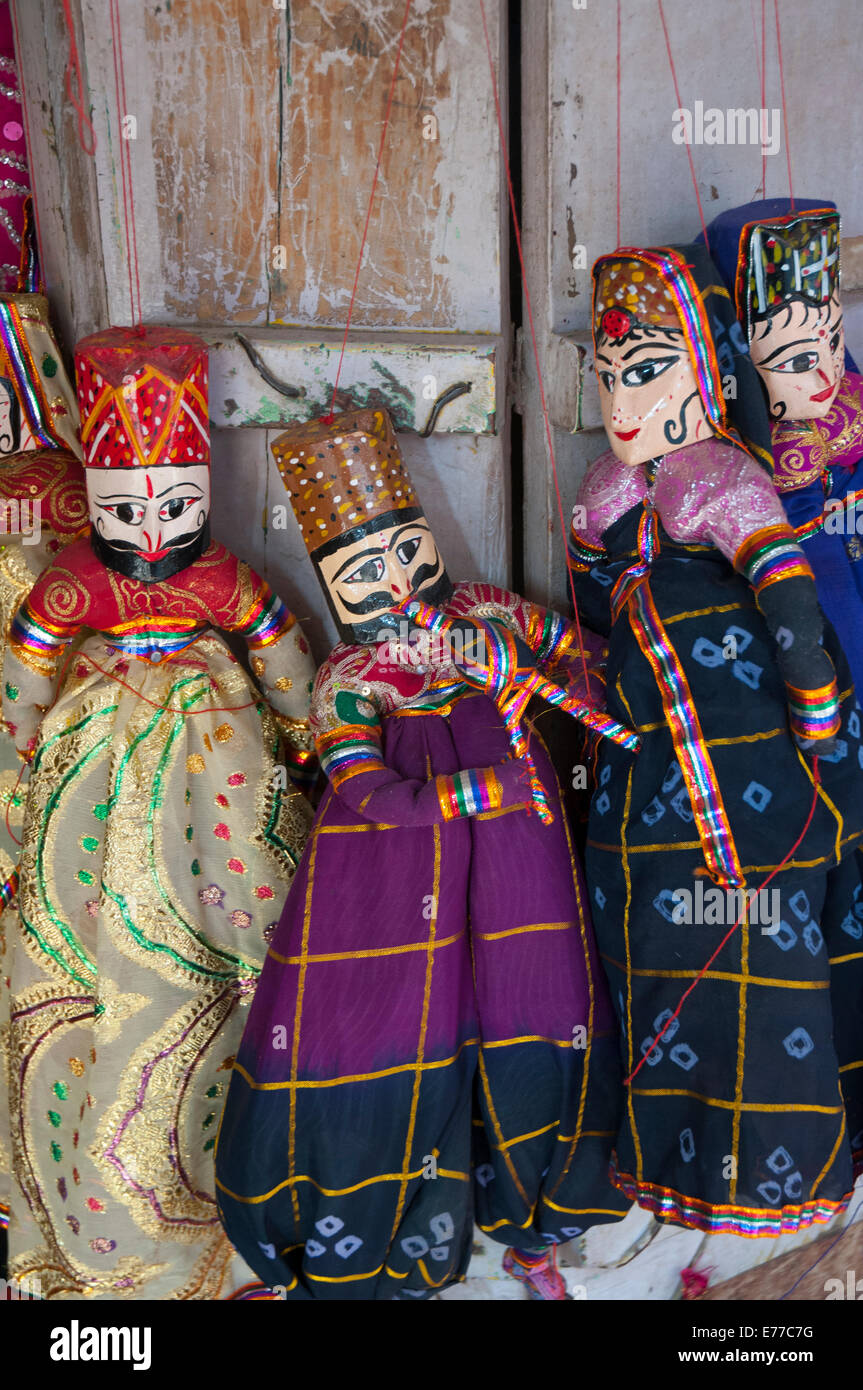 Kathputli, traditional Rajasthani puppets, Pushkar, Rajasthan, India ...
