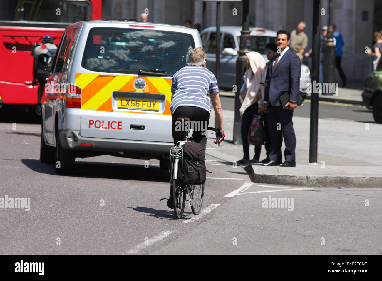 Bus behind van hi-res stock photography and images - Alamy