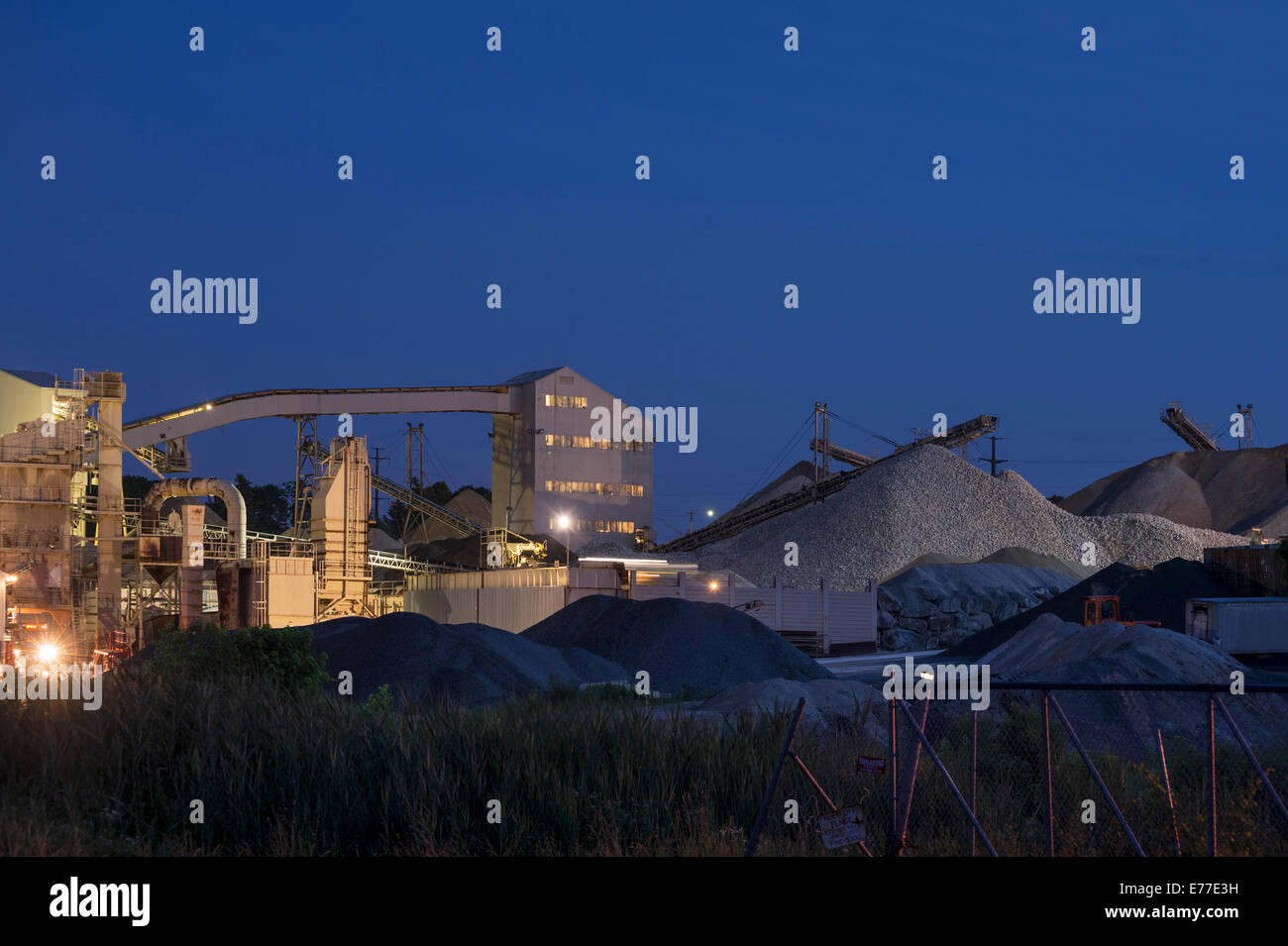 Quarry At Night Stock Photo - Alamy