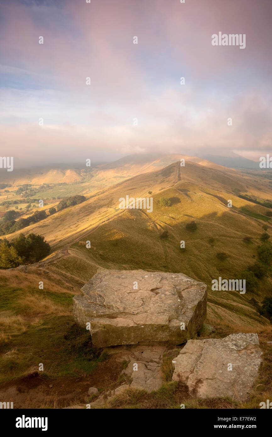 Looking across The Great Ridge towards Mam Tor Edale Derbyshire Stock ...