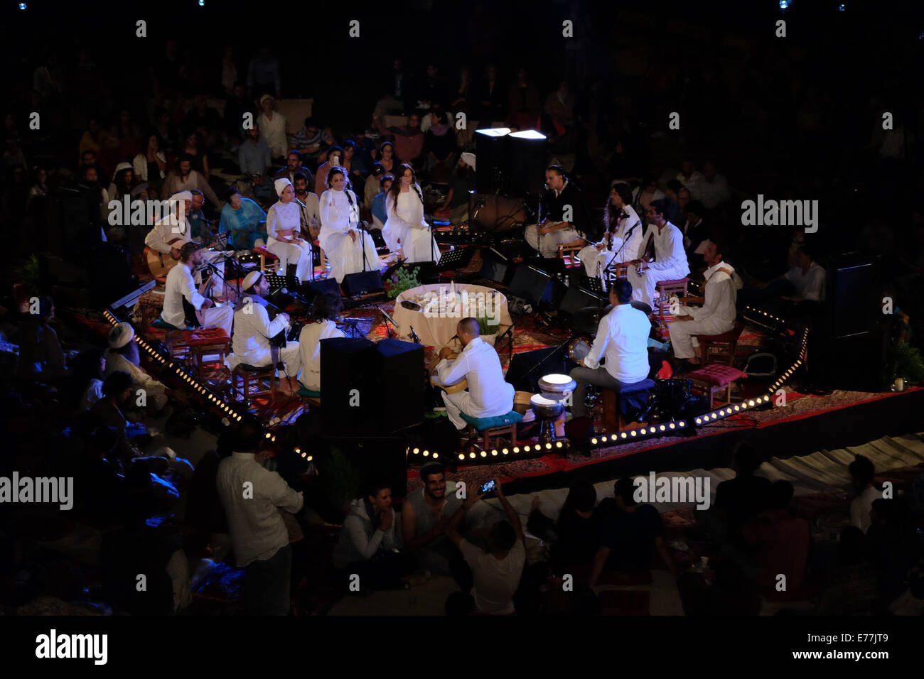 Sacred music hi-res stock photography and images - Alamy