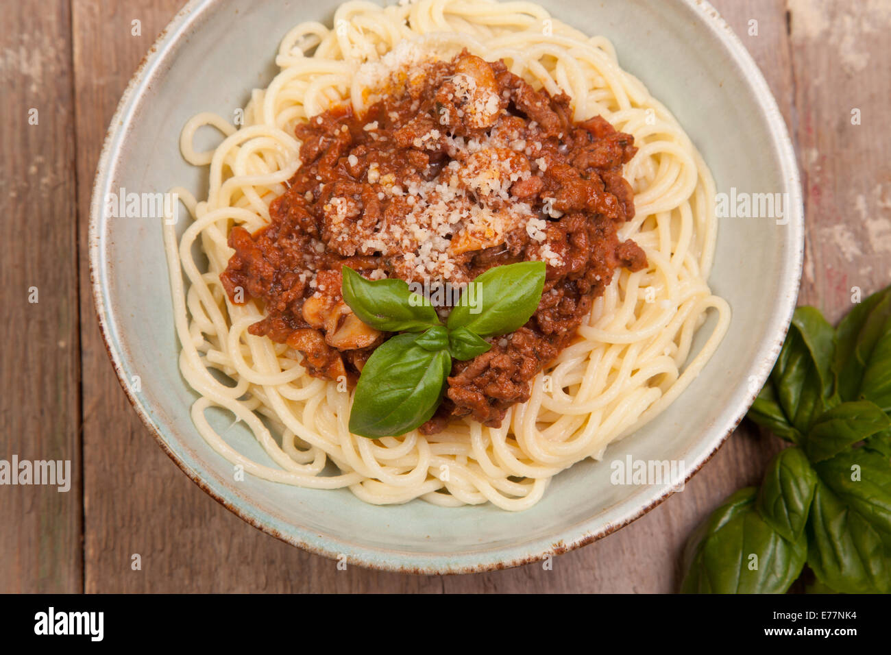 Spaghetti bolognese and bowl hi-res stock photography and images - Alamy