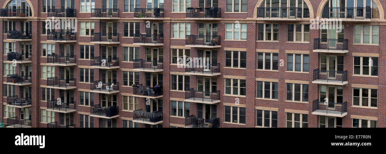 Building windows architecture hi-res stock photography and images - Alamy