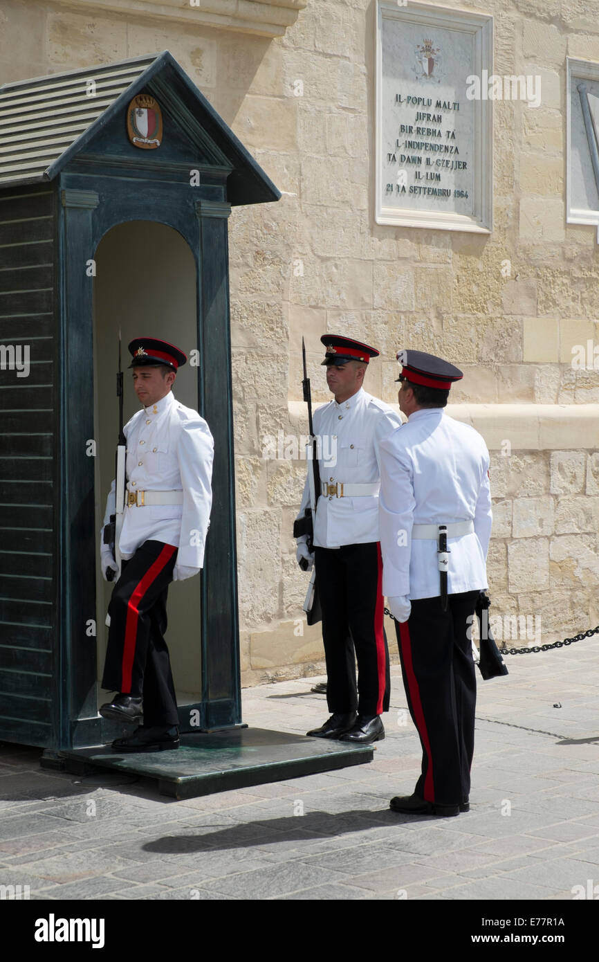 Changing of the guard at the Presidential Palace in St Georges Square ...