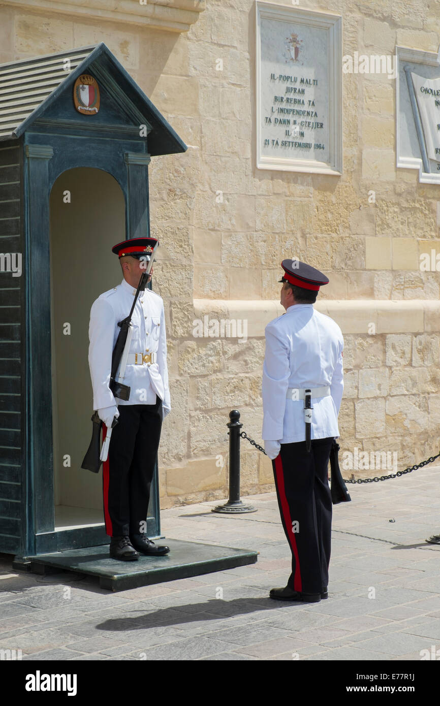 Changing of the guard at the Presidential Palace in St Georges Square ...