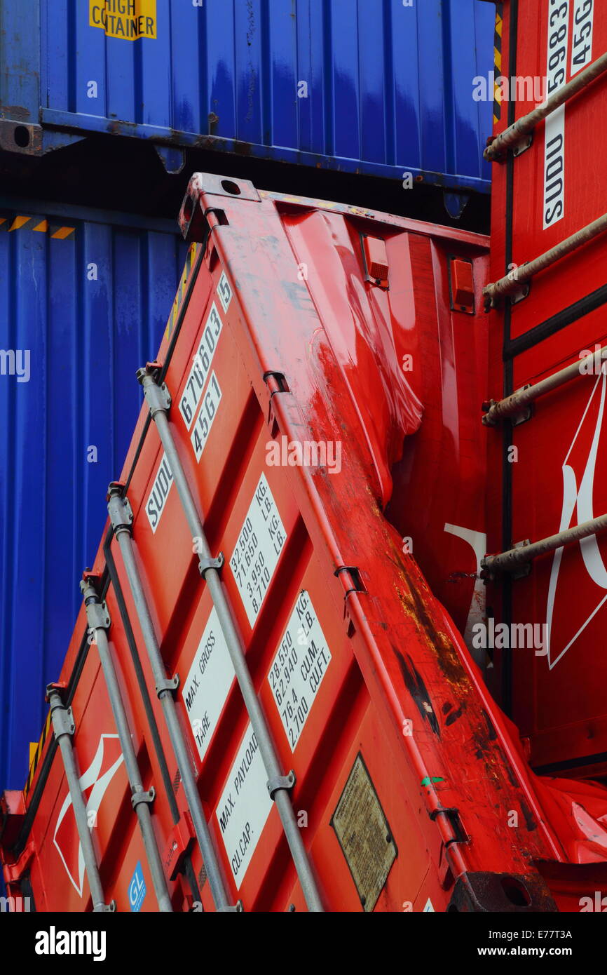 Toppled shipping containers hi-res stock photography and images - Alamy