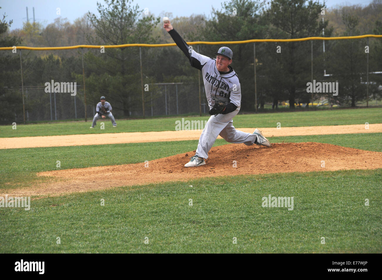 Pitcher in high school baseball Stock Photo - Alamy