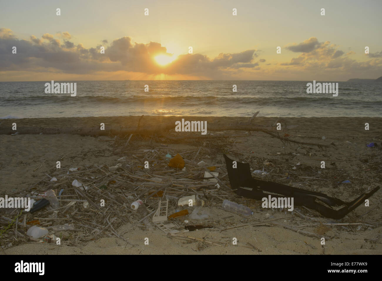 waste in beach Stock Photo - Alamy