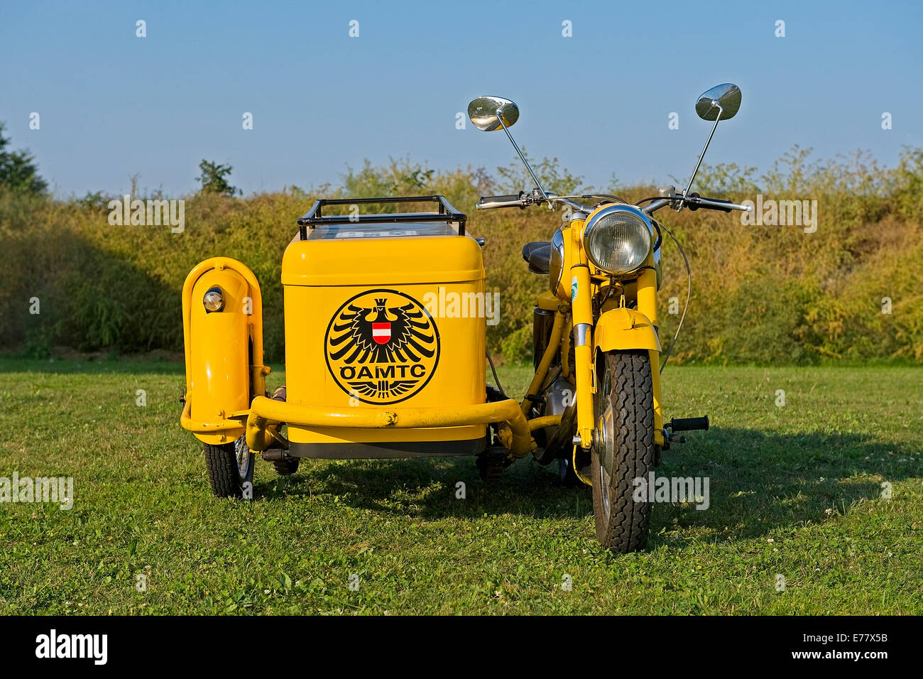Motorcycle sidecar nobody hi-res stock photography and images - Alamy