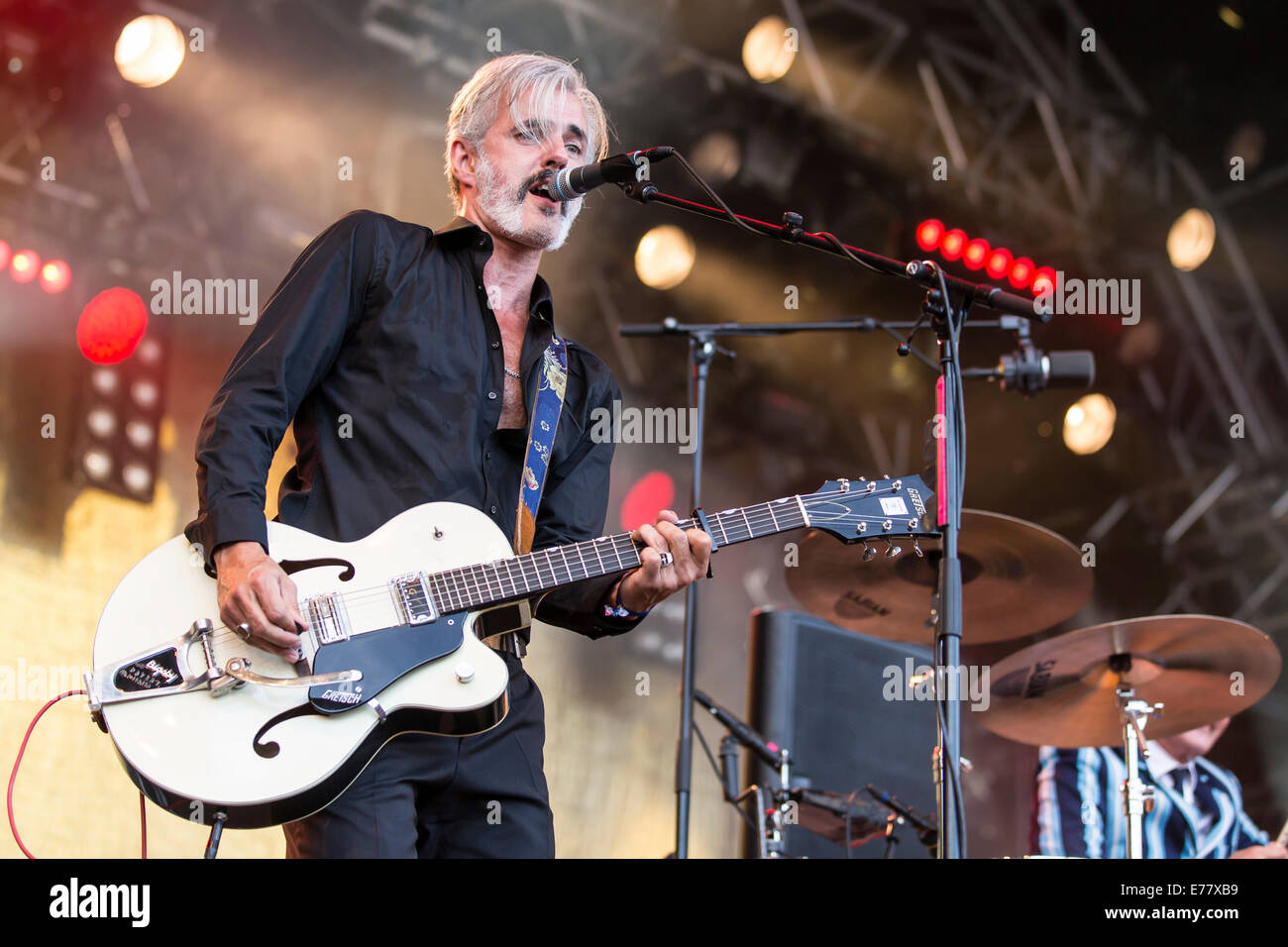 Ruben block singer guitarist belgian hi-res stock photography and ...
