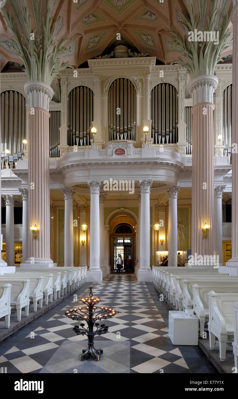 Nikolaikirche st nicholas church interior hi-res stock photography and ...