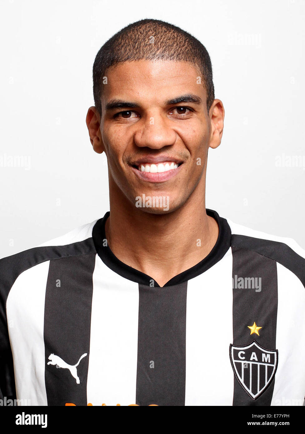 Brazilian Football League Serie A / ( Clube Atletico Mineiro ) - Leonardo Fabiano da Silva e ...