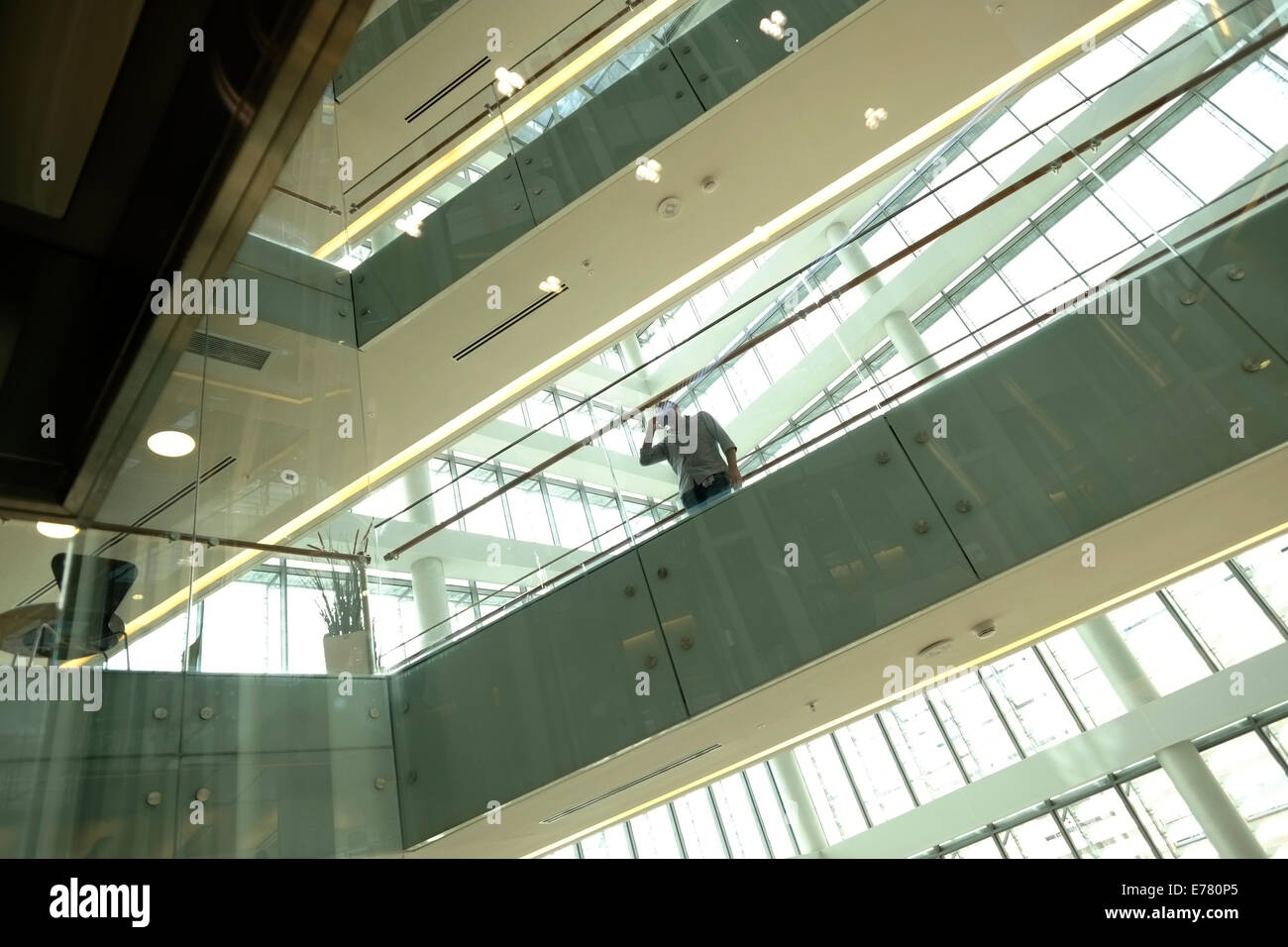 Exchange principle hi-res stock photography and images - Alamy