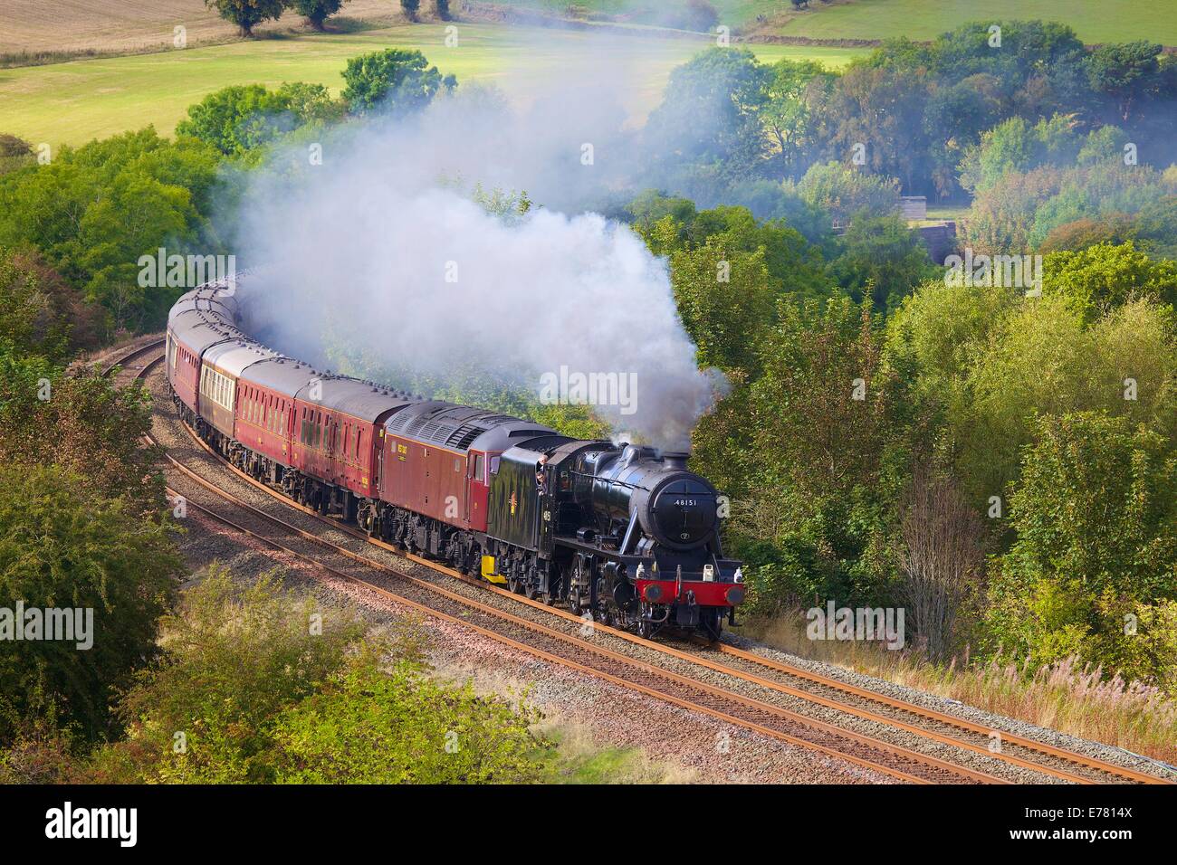 Lms stanier class 8f steam locomotive hi-res stock photography and ...