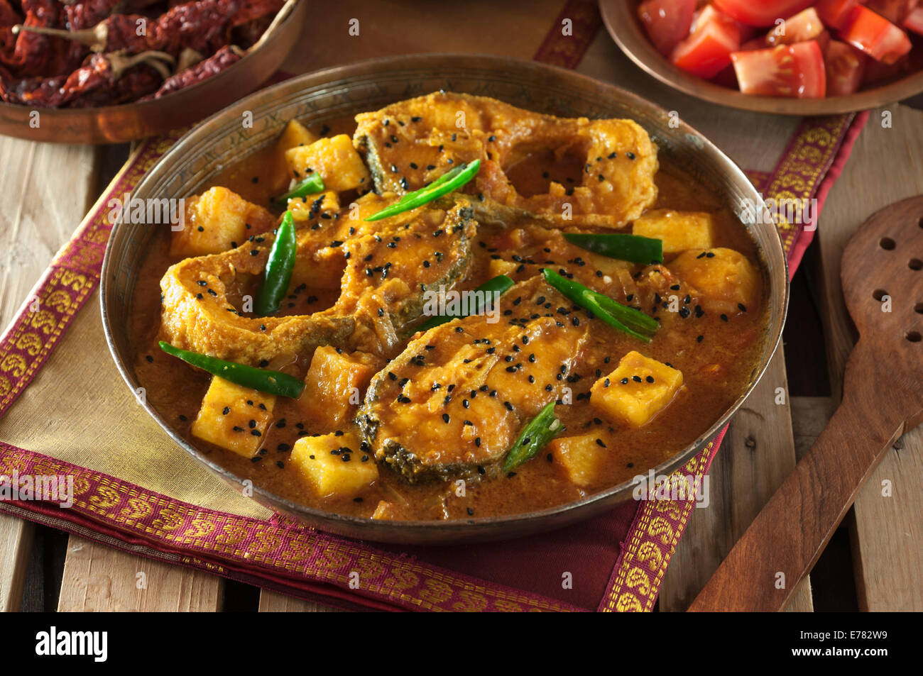 Macher jhol hi-res stock photography and images - Alamy