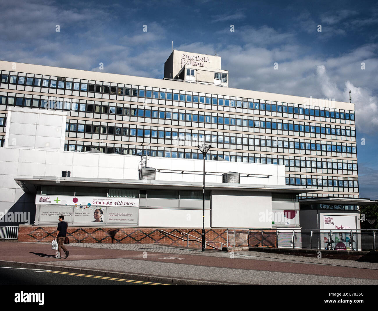 Sheffield university college campus hi-res stock photography and images ...