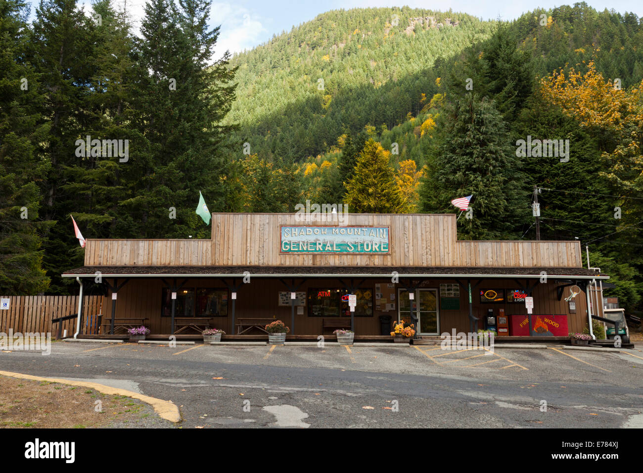 Convenience store front usa hi-res stock photography and images - Alamy