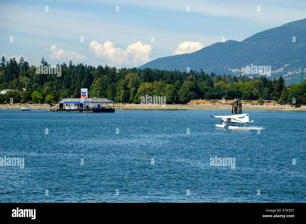 Floating airport hi-res stock photography and images - Alamy