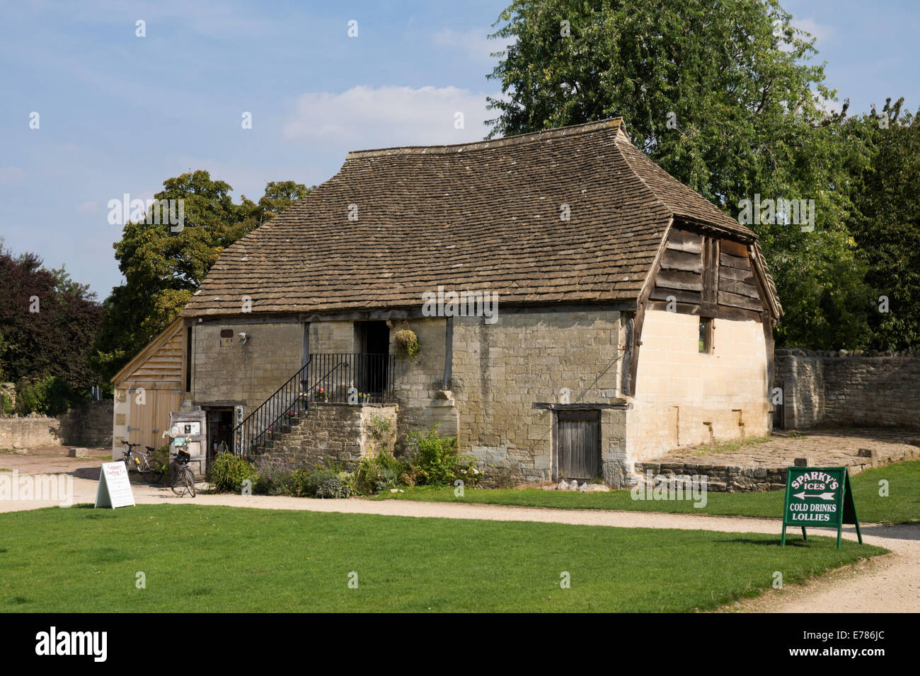 Barton park uk hi-res stock photography and images - Alamy