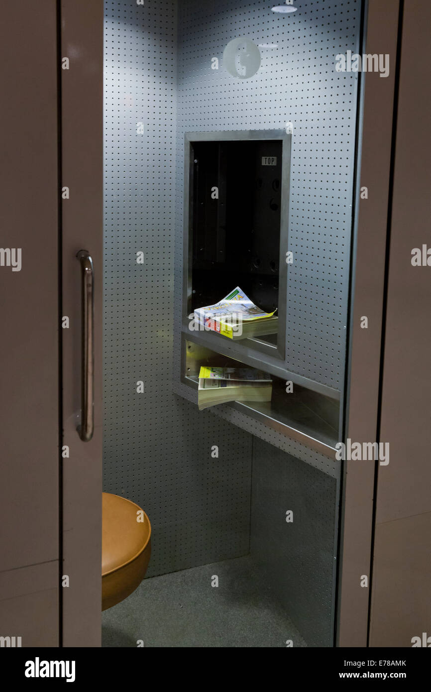 Empty public phone booth - USA Stock Photo - Alamy
