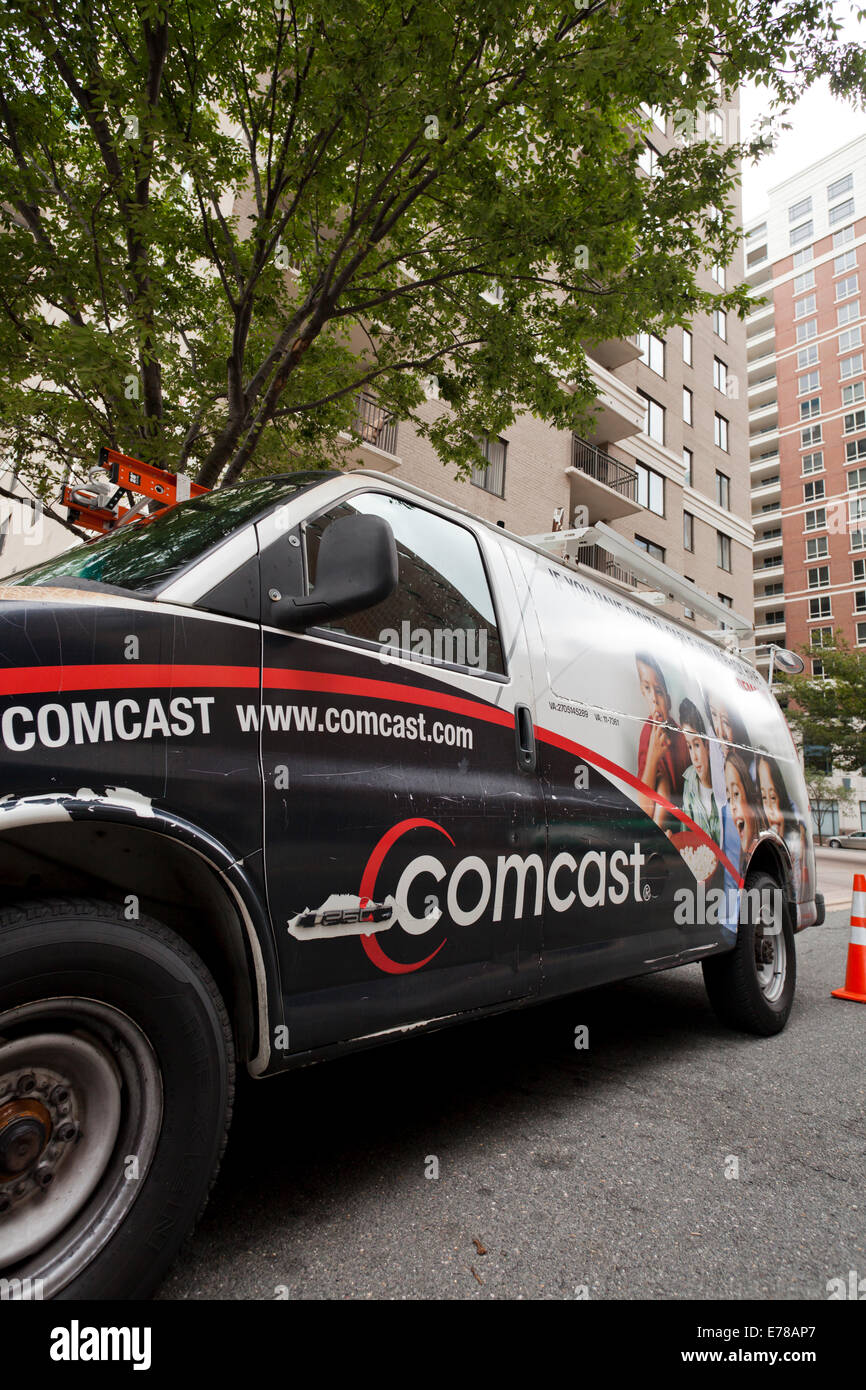 Comcast van hi-res stock photography and images - Alamy