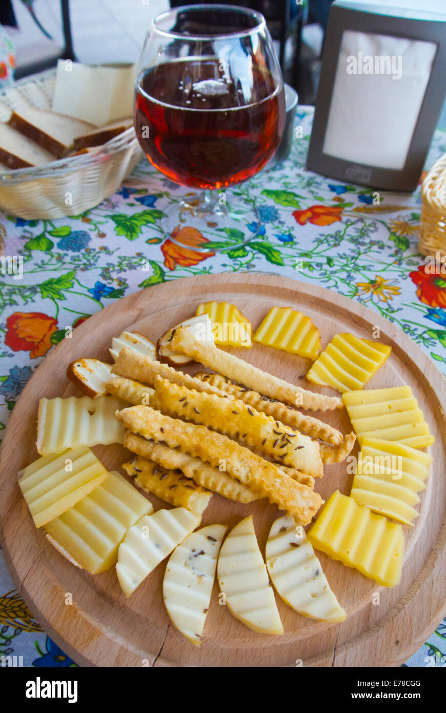 Beer cheese hi-res stock photography and images - Alamy