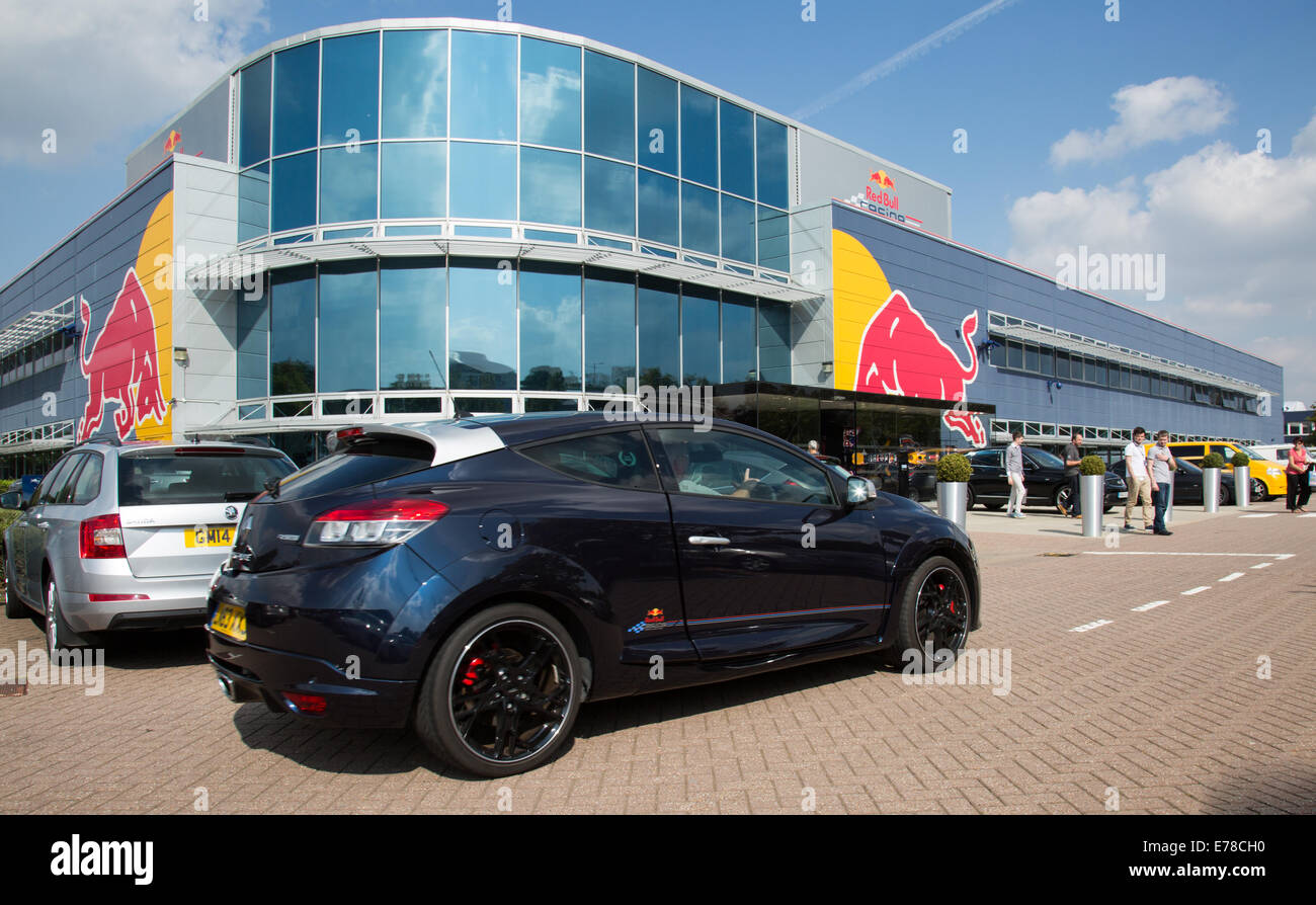 Infiniti Red Bull Technology, Milton Keyne Stock Photo - Alamy
