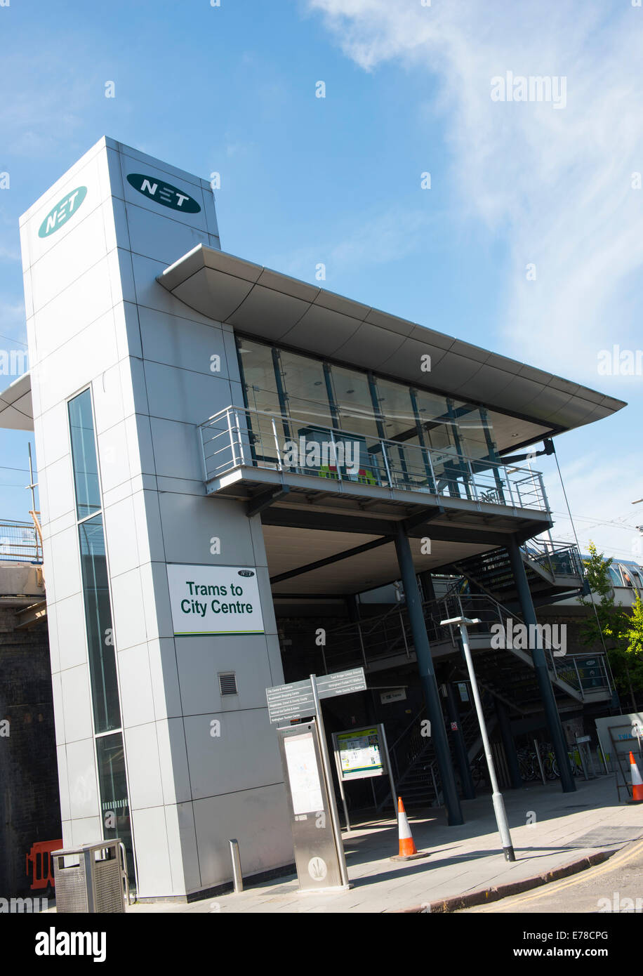 Nottingham railway station tram stop hi-res stock photography and ...